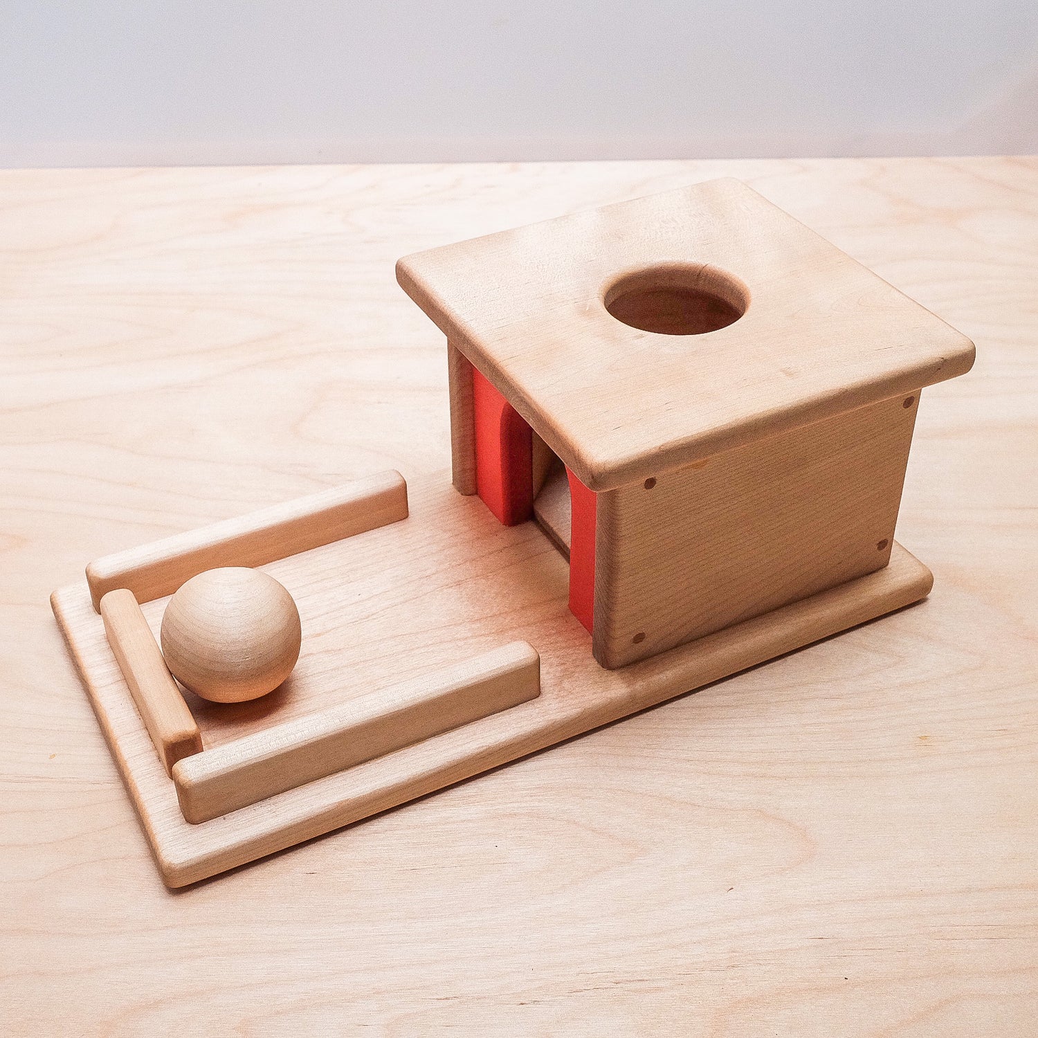 Object Permanence Box – Woodmarkph